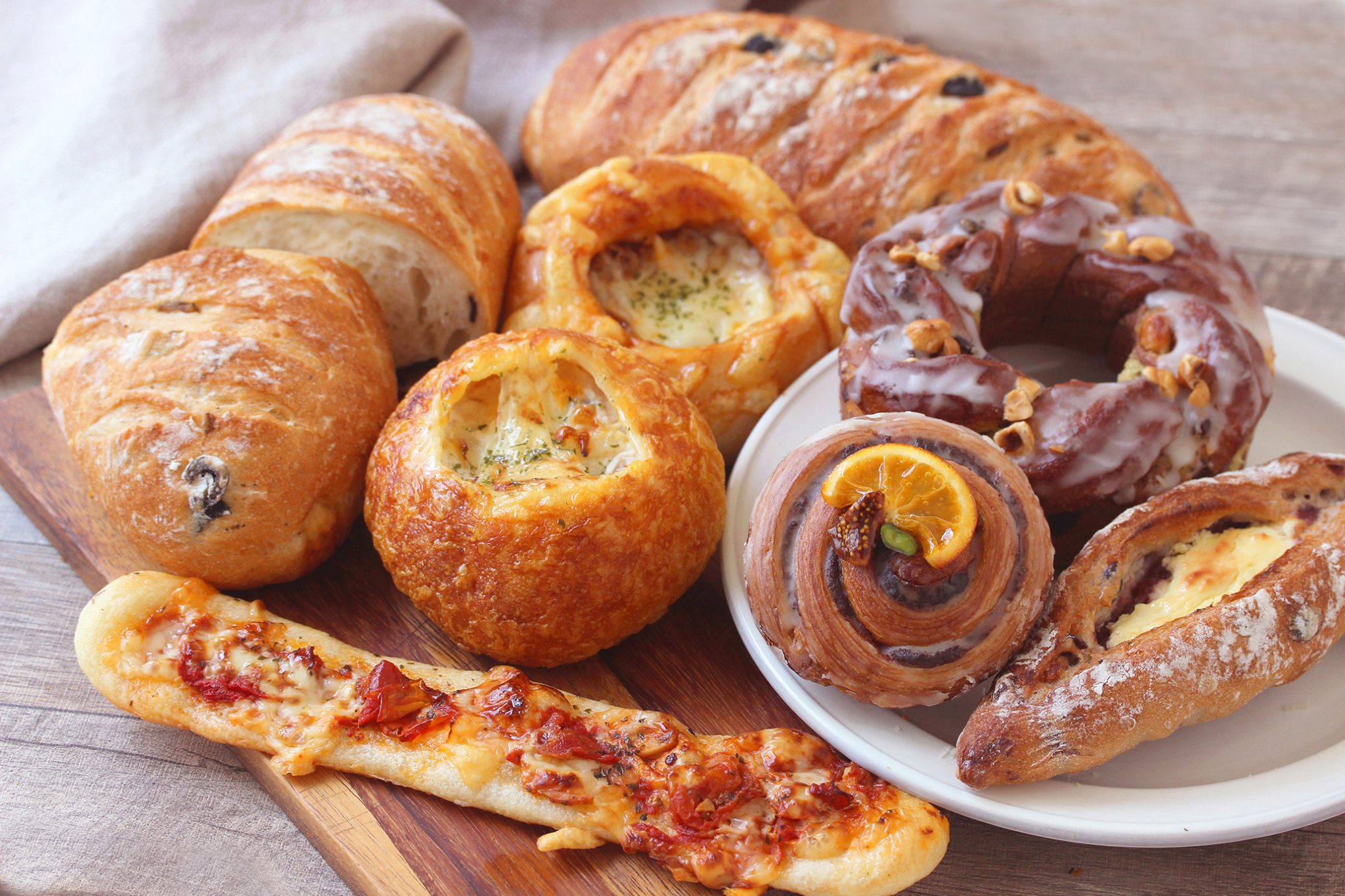 2023年のニュース - ドンク - DONQ